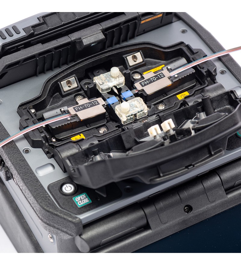 FUJIKURA 90R12 Ribbon Fusion Splicer